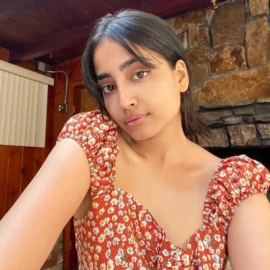 Ashana Sule | Biography, Influencer, Age, Instagram, Youtube