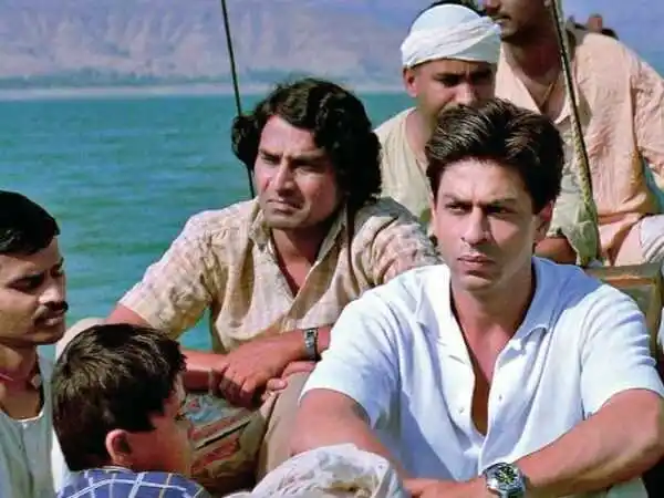 Swades Year: 2004 Plot, Songs, Cast, Reviews, Trailer and More