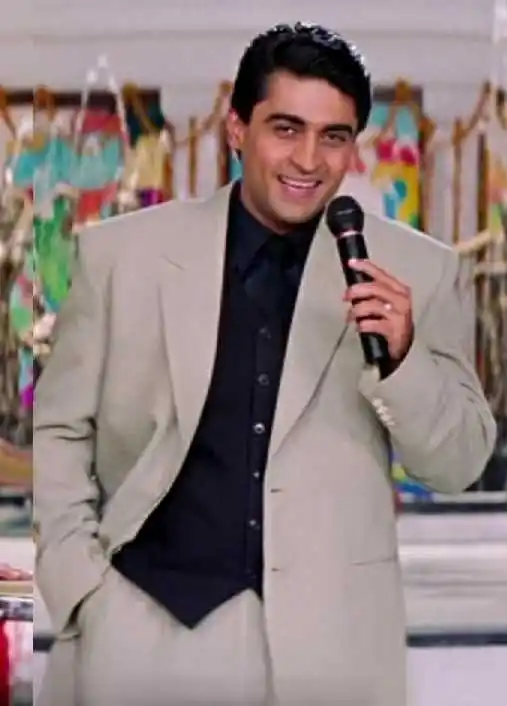 Hum Saath - Saath Hain - Movie Story Cast Review Details