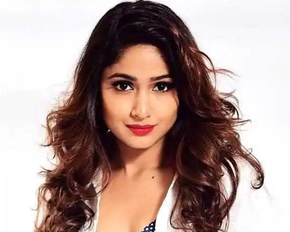 Pranali Ghogare - Biography, Education, Career, Net Worth