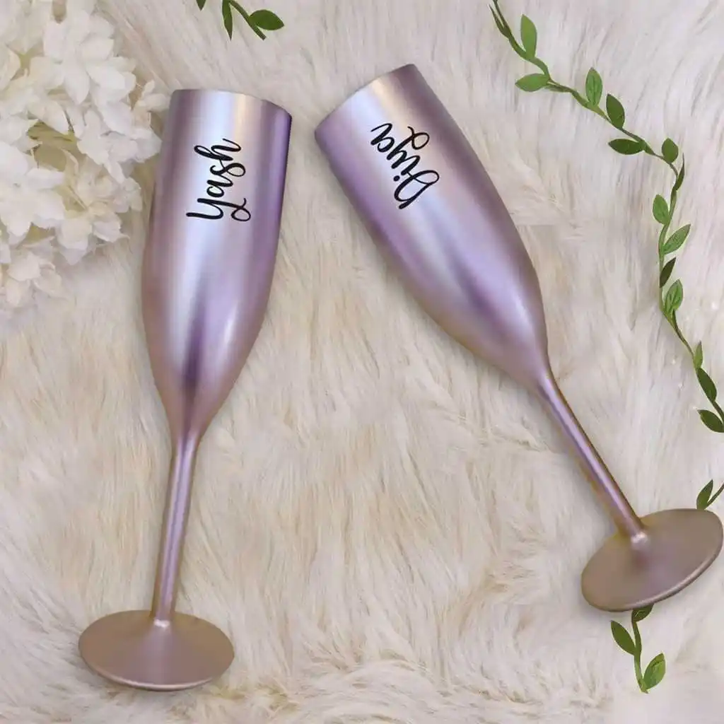 60+ Personalised Gifts For Couples Under 250 That Will Be Affordable As ...